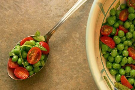 MANCARE DE BOABE DE MAZARE CU USTUROI SI ROSII CHERRY